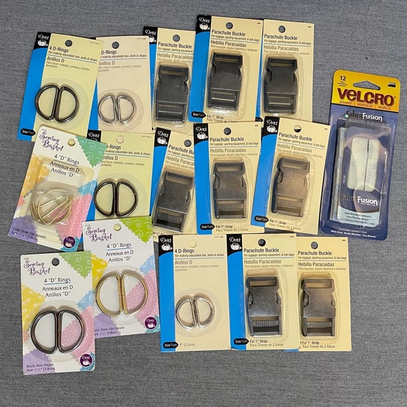 Dritz | Office | Nwt Bundle Of Dritz D Rings Metal Parachute Buckles ...